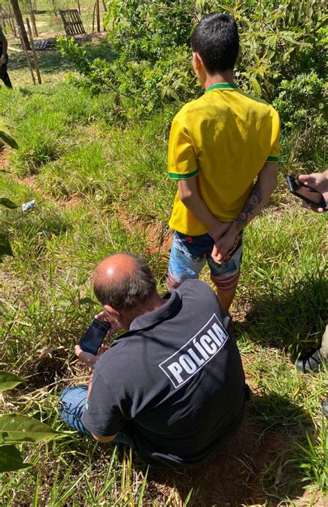 Polícia Cumpre Mandados De Busca Localiza Arma E Os Autores De Roubo