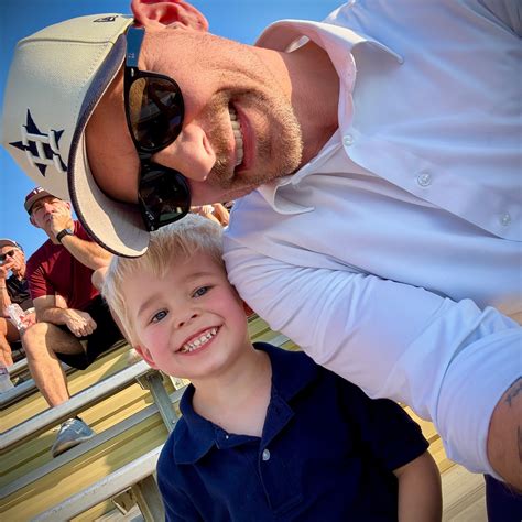 Chris Fahey Getting These Ts From Senia Rubio And Facebook