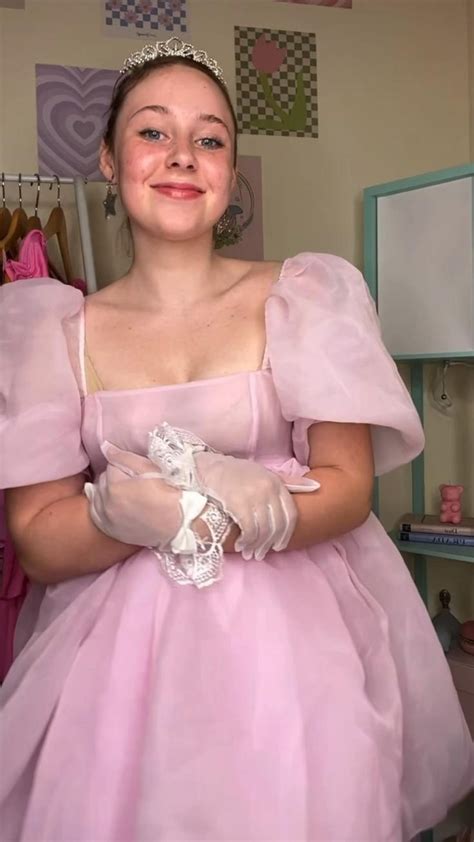 Halloween Costumes Day Two Princess In The Frog Charlotte La Bouff