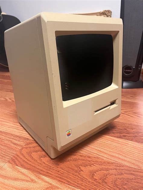 1984 128k Apple Macintosh Case Shell W Steve Jobs Signature Cases