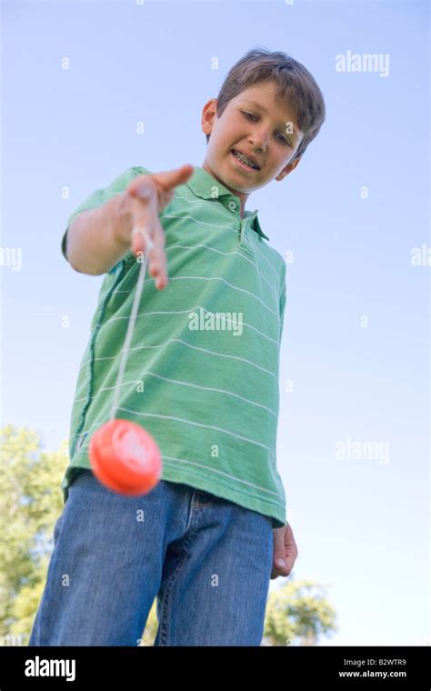 Young Nation Yo Yos