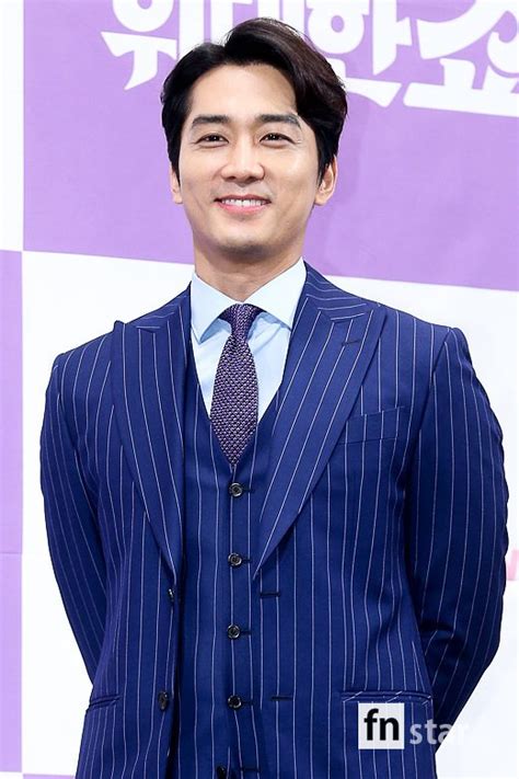 [포토] 송승헌 ‘뜨거운 미소 헉스