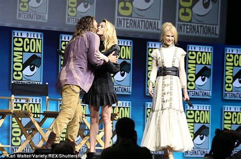 Amber Heard Looks Elegant In Flirty Scarlet Dress At Comic Con Daily
