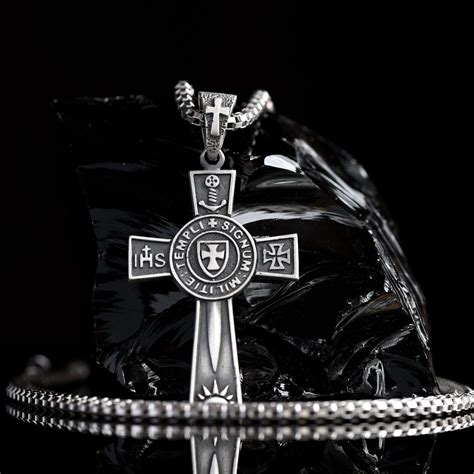 Knights Templar Cross Pendant Necklace Templar Necklace With Sword