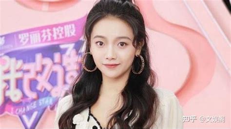 复仇短剧《独女君未见》热播，女主温茉言因撞脸任敏，成功火出圈 知乎