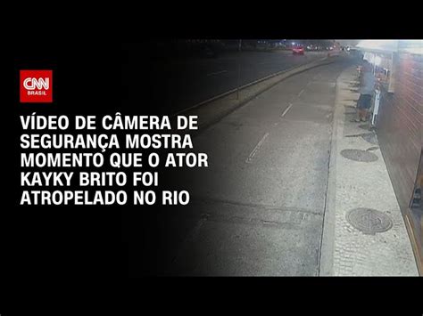 Vídeo mostra momento em que ator Kayky Brito foi atropelado no Rio