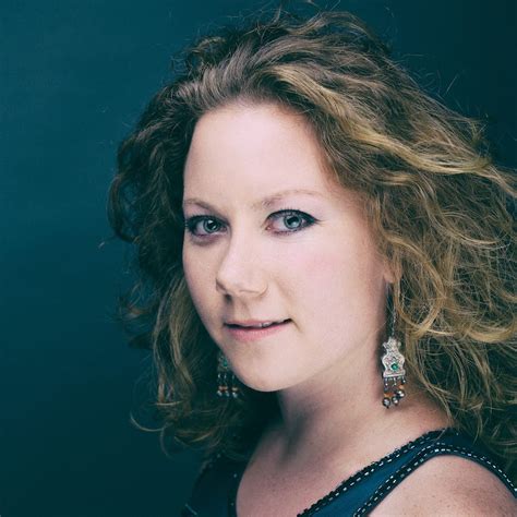 Cristina Van Roy Youtube