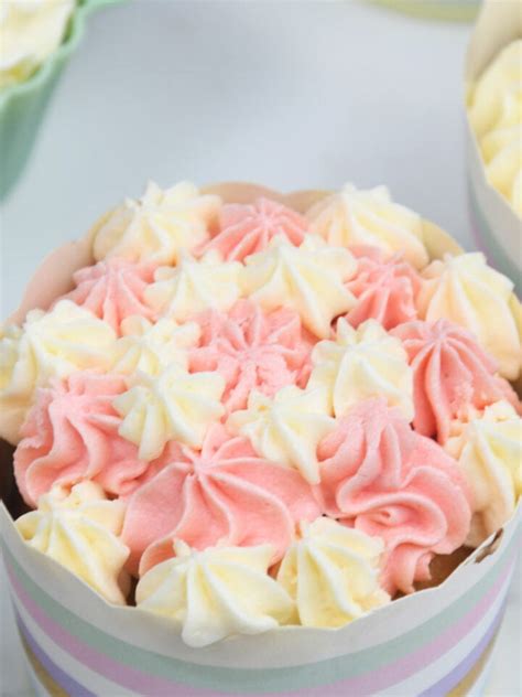 Vanilla Ice Cream Recipe No Eggs Culinary Shades