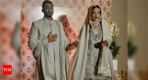 Gauahar Khan And Zaid Darbar Wedding The Couple S First Look From