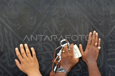Ibadah Umrah Di Masjidil Haram Antara Foto