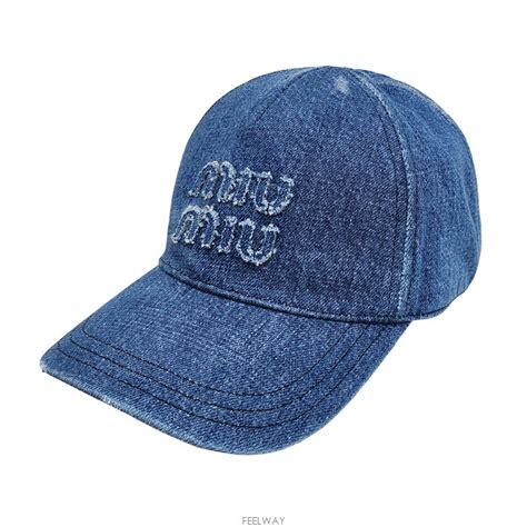 논현더팩토리 25ss 미우 미우 토널 자수 로고 데님 볼캡 모자 5hc179 미우미우 패션잡화 원래 명품은 필웨이 Feelway