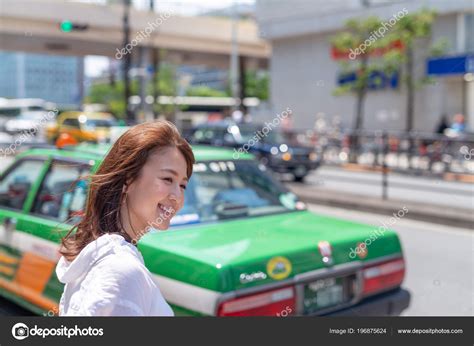 Happy Asian Female Tourist Looking Taxi Tokyo Stock Photo Jovannig