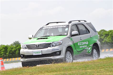 Bridgestone Ecopia EP200/EP850 สมรรถนะที่ดีขึ้น (มี VDO)