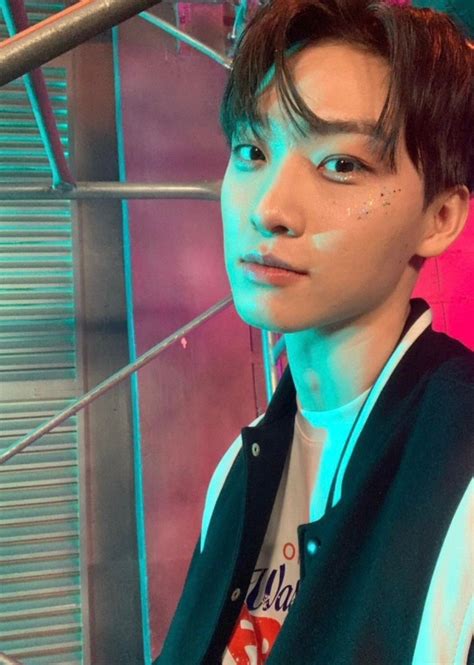 잡담 엑스호 키티 민호 뭔가 스엠상이야 인스티즈instiz 드영배 카테고리