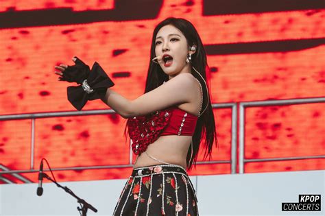 선우 On Twitter 안경 쓴 나연이 귀하다 우아 나나 퀸덤퍼즐 Ulyo8n3kdj