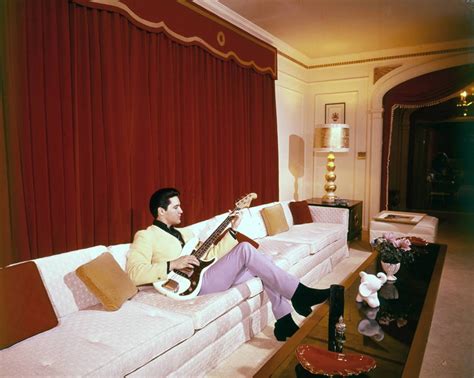 Элвис Пресли: редкие фото Короля :: фотообзор :: Элвис Пресли (Elvis ...