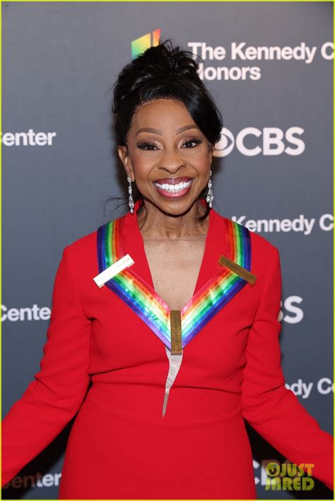 George Clooney Gladys Knight Amy Grant And More Step Out For Kennedy