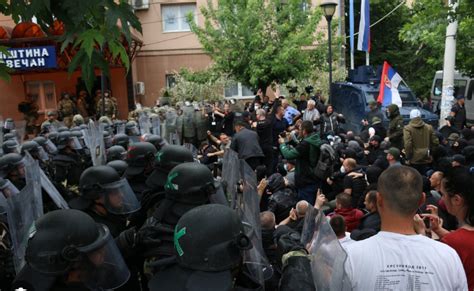 ULTIMA ORĂ Doi militari moldoveni răniți în timpul ciocnirilor din nordul Kosovo Precizările
