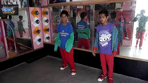 Tu Cheez Badi Hai Mast Mast Machine Udit Narayan Neha Kakkar Youtube