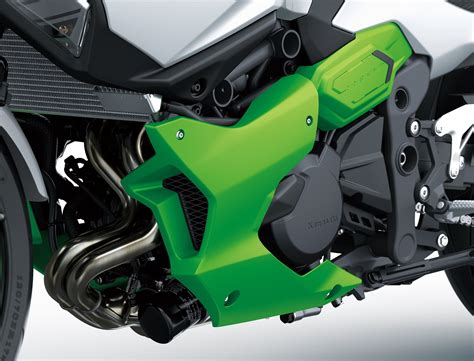 Motorrad Vergleich Kawasaki Ninja 7 Hybrid 2024 Vs Kawasaki Ninja 650