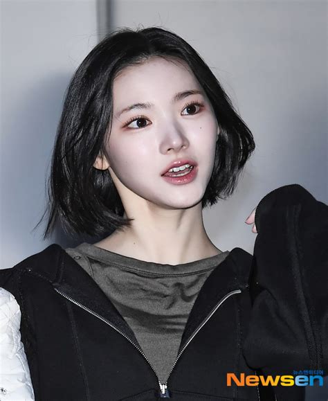 ‘하츠투하츠 지우 발랄한 예쁨 [포토엔hd]