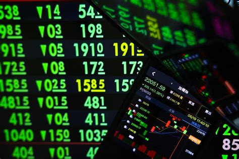 【yahoo早盤】美股將迎「三巫日」台股摜破2萬2 分析師林漢偉：回測月線有支撐