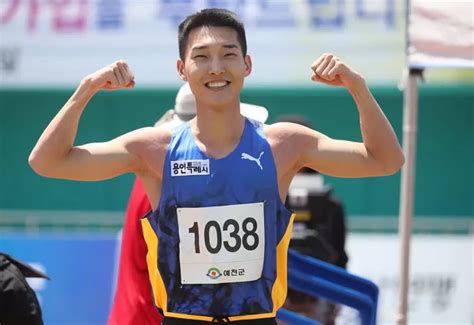우상혁 6년 만에 아시아육상선수권 높이뛰기 정상 탈환 2m28 인사이트