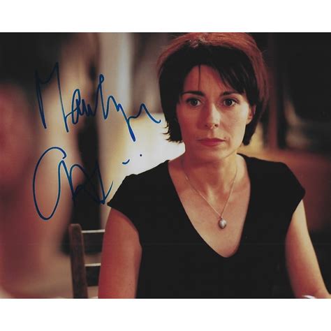 Marilyne Canto Autograph