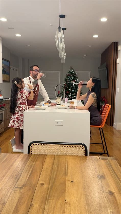 Cindy Camponovo Schooling The Adults Chopsticks Tutorial Sushi