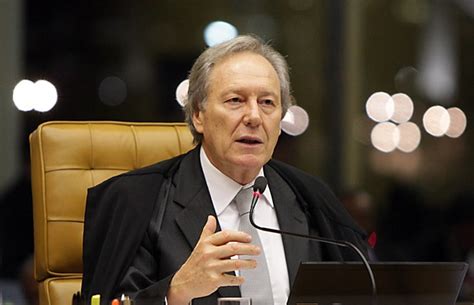 Lewandowski Manda Notícia Crime à Pgr Contra Flávio Bolsonaro A Tarde