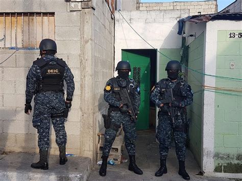 Al Menos Tres Capturados En Allanamientos Contra Extorsiones En Zona 6