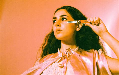 Watch Samia Perform Stellate And Triptych For NME Home Sessions