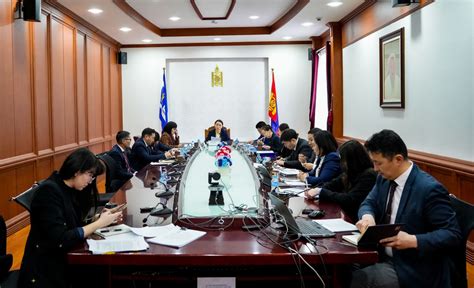 Хөдөлмөр эрхлэлтийн үндэсний зөвлөл хуралдлаа