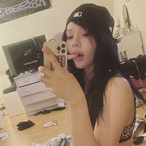 Stream Sex With Angel Gypsis Wtf Who Wants A Muffin By Leche Listen Online For Free On