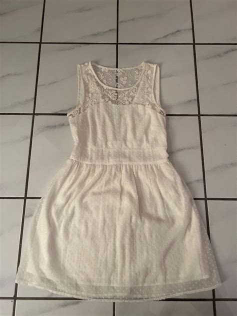 Weisses Sommerkleid Mit Spitzen Kaufen Auf Ricardo