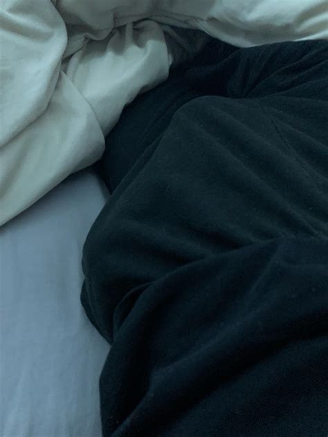 Who Likes My Bulge Dm Me Scrolller