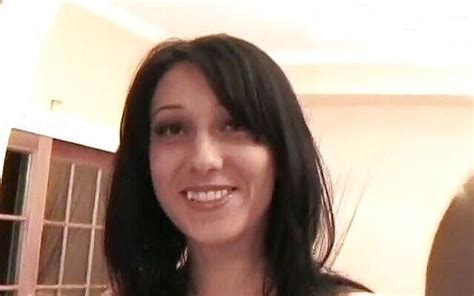 Whats The Name Of This Hot Black Haired Babe 1668344 ›