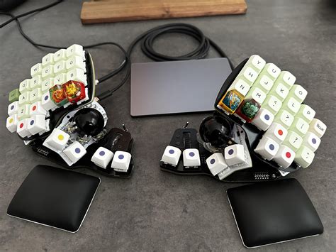Killer Whale Split Keyboard R Ergomechkeyboards