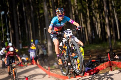 Uyn Cyclist Lintimo Più Evoluto Per Il Ciclismo Caratteristiche