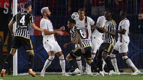 Hasil Pramusim Sempat Tertinggal Juventus Kalahkan AC Milan Lewat Adu Penalti Bola Liputan