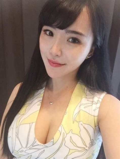 斯幕征友 On Twitter 姓名yq 年龄：30 光脚身高：164 体重：47kg 职业：银行 学历：本科 地址：四川 第一次手淫