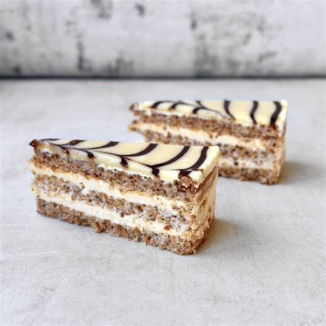 Купить торт "Эстерхази" с доставкой в Москве и СПб 🍰 cheese-cake.ru