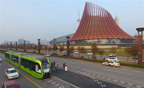Trackless Driverless Rail Bus Takes To The Roads In China