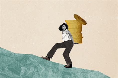 불만족 미국 캐리 동전 스택 가난한 파산 위기 경제 실패 Usd의 복합 사진 콜라주는 페인트 배경에 고립되어 있습니다 걷기에