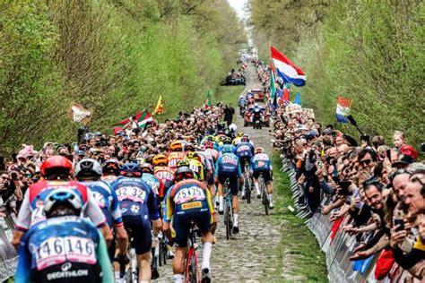 La présence de Pogacar sur Paris Roubaix rend la course complètement