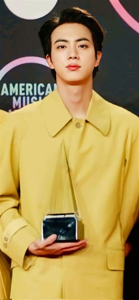 Bts Hd Wallpaper On Twitter Kim Seokjin Seokjin Jin Photo