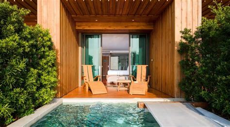 Best In Travel Hotels Vacation Spots Reviews Trips Prestige Singapore