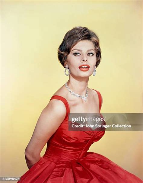 18085 Sophia Loren Photos And High Res Pictures Getty Images