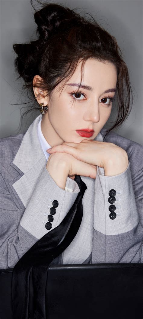 迪丽热巴绝美壁纸大放送，免费下载个性美女手机背景 下载页面 墨鱼部落格