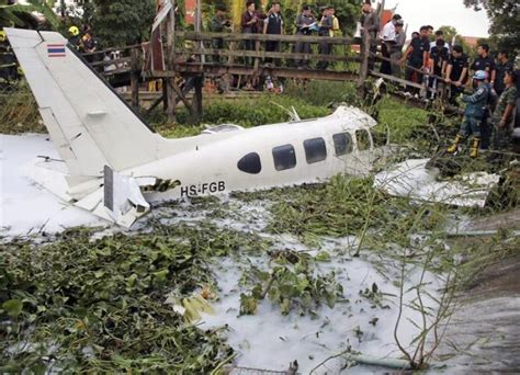 Ocho Personas Murieron Al Estrellarse Una Avioneta En El Sur De Brasil